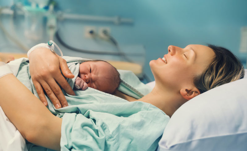 Cuidados que debes tener después de un parto – Clínica Chilemex